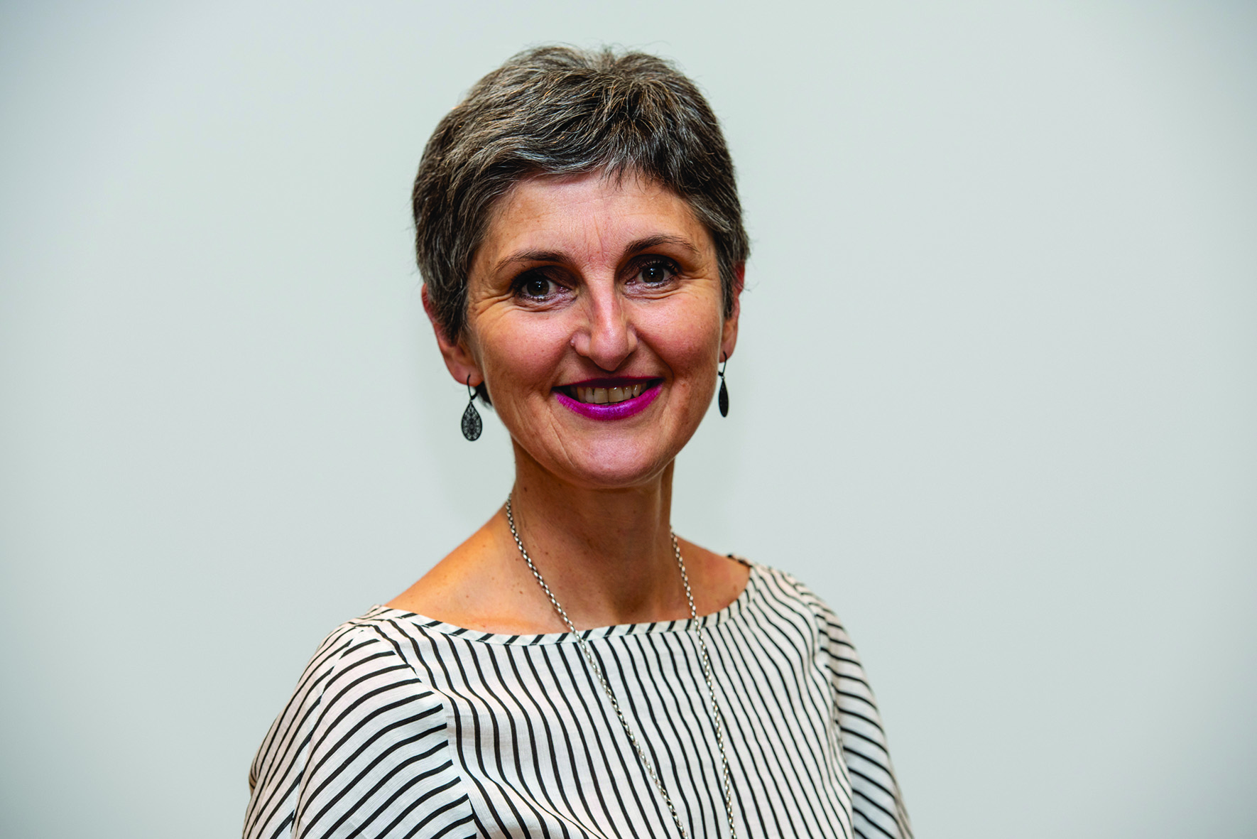 Volunteering Australia announces resignation of CEO, Adrienne Picone ...